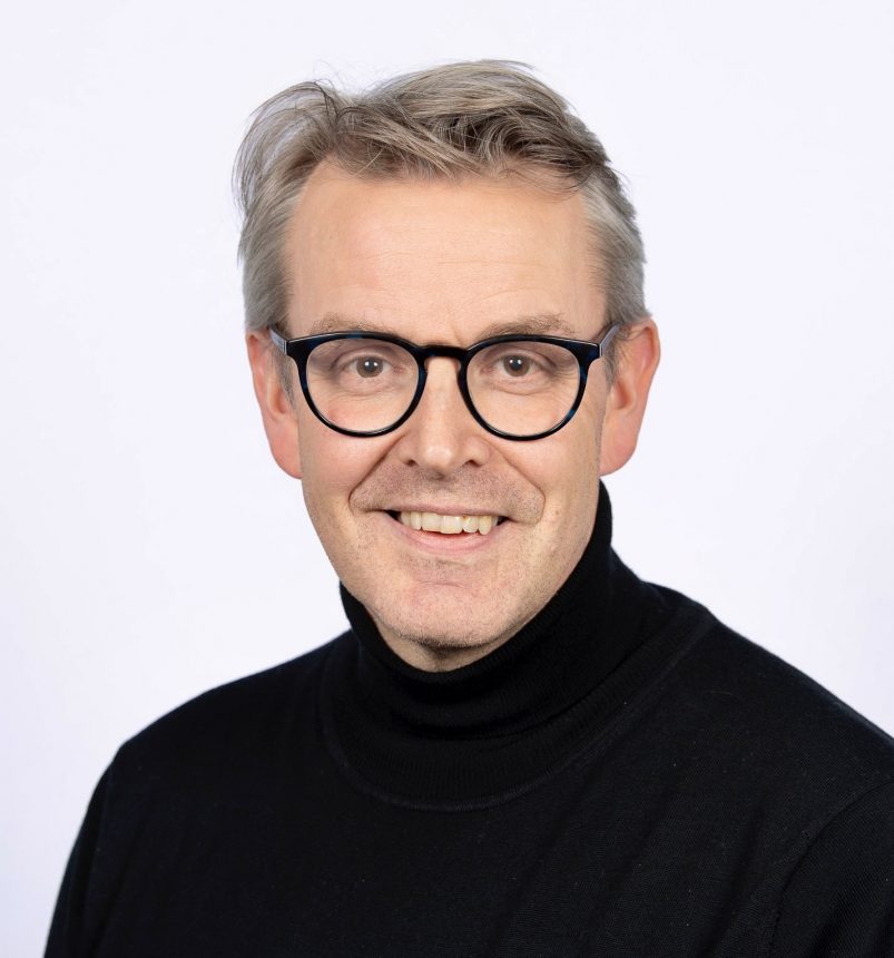 Adam Tomkins – Oxford House Research